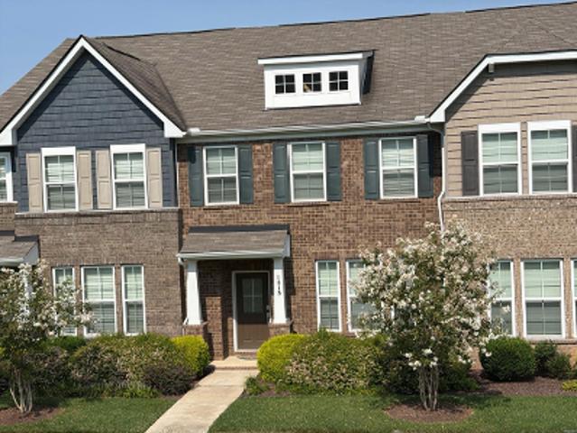 Henley Ln