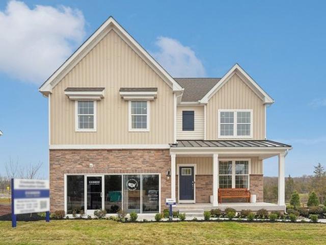 Henley Plan Creekside Village Single Family Community