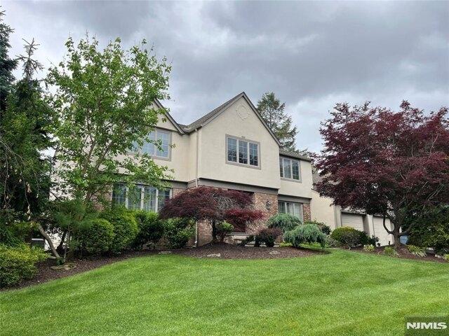 Hennigar Pl, Oradell, Home For Sale