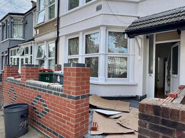Henniker Gardens, London E6, 4 bed terraced house to rent, £2,950 pcm | PrimeLocation
