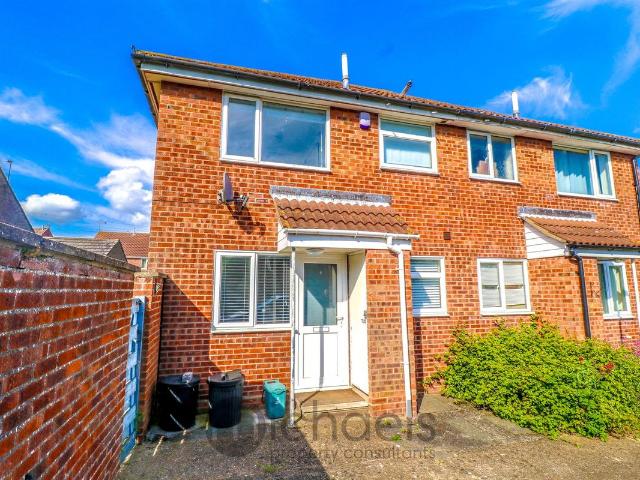 Henrietta Close, Wivenhoe CO7, 1 bed semi detached house to rent, £975 pcm | PrimeLocation