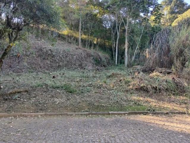 Henriette Fiori apresenta excelente terreno aprovado na CETESB pronto para const
