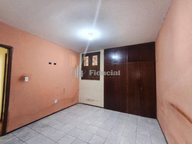 HENRIQUE JORGE CASA R SILVA BAIMA, 199