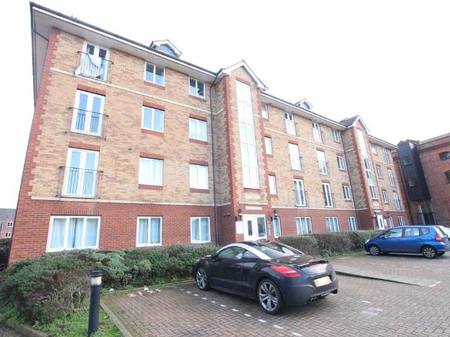 Henry Bird Way, Northampton NN4, 2 bed flat to rent, £975 pcm | PrimeLocation