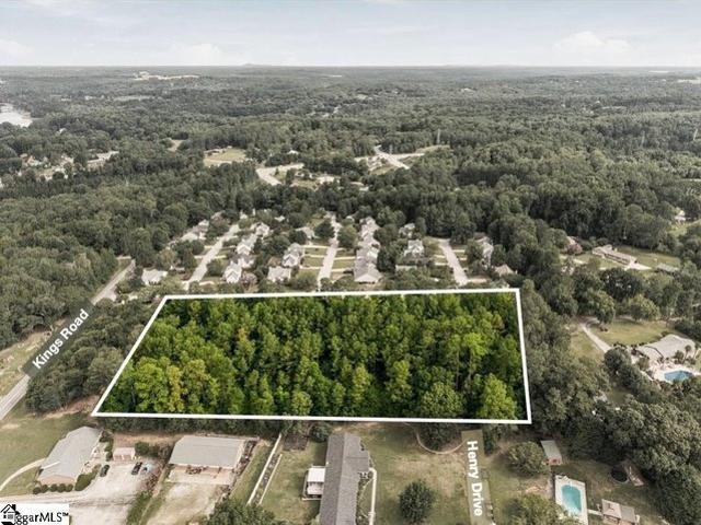 Henry Dr, Anderson, SC 29621
