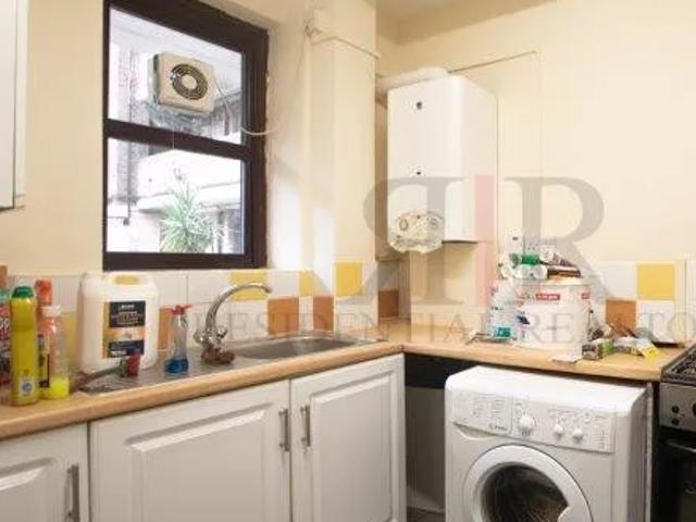 Henry Fawcett Primary School, Clayton Street, London, SE11 5BZ, United Kingdom | 2 bed apartment for rent #154586654 | Rentberry