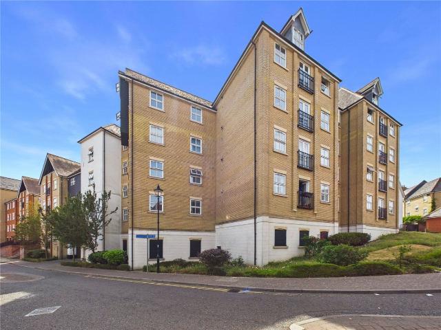 Henry Laver Court, Colchester CO3, 3 bed flat to rent, £1,200 pcm | PrimeLocation