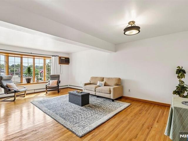 Henry Pl Apt B, Hackensack, Condo For Sale
