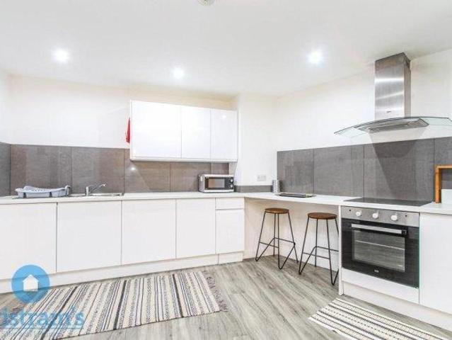 Henry Road 2 bed house share to rent £1,732 pcm £400 pw