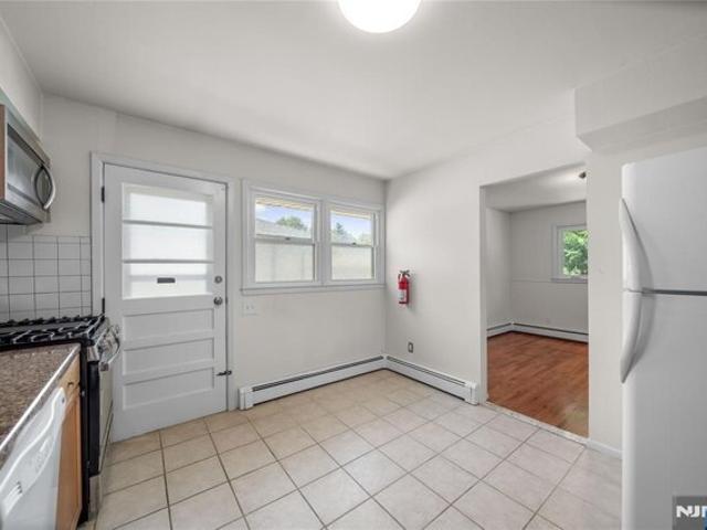 Henry St, Englewood Cliffs, Home For Sale
