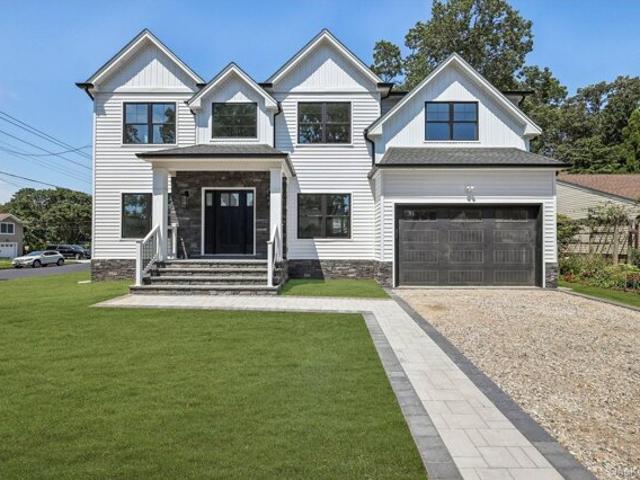 Henry St, North Bellmore, Home For Sale