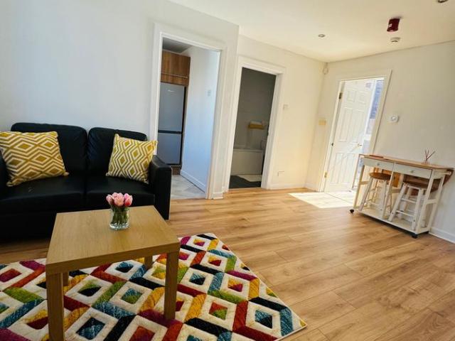 Henry Street, Liverpool L1, 2 bed shared accommodation to rent, £1,350 pcm | PrimeLocation