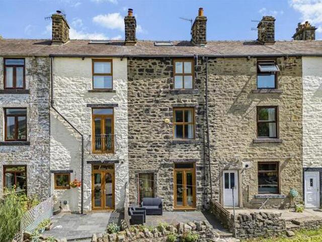 Henry Street, Ramsbottom, 2 Bedroom Terraced