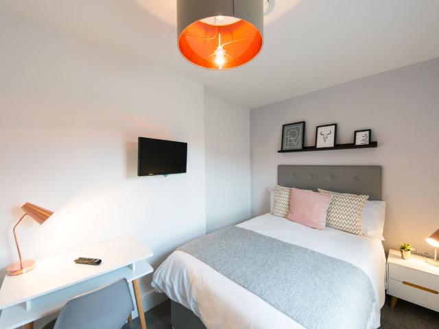 Henry Street, Reading RG1, Room to rent, £695 pcm | PrimeLocation