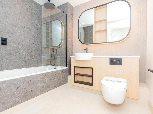 Henshaw Parade, The Hyde, London, NW9 2 bed apartment to rent £2,195 pcm £507 pw