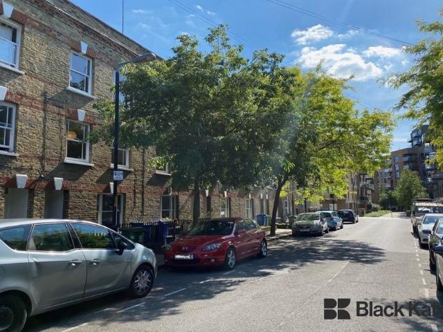 Henshaw Street, Elephant And Castle/Borough SE17, 4 bed terraced house to rent, £4,767 pcm | PrimeLocation