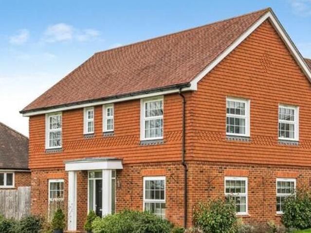 Henshaw Way, Billingshurst, 4 Bedroom Detached