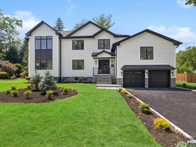 Hensler Ln, Oradell, Home For Sale