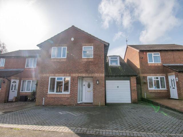 Hensman Close, Fleckney LE8, 4 bed detached house to rent, £1,700 pcm | PrimeLocation