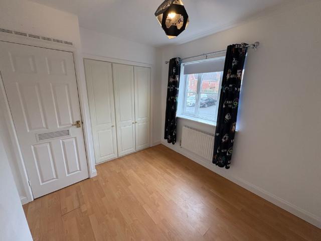 Heol Barcud, Birchgrove, SA7 9NL