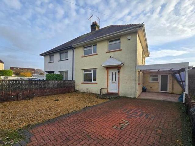 Heol Bryncwils, Sarn, 3 Bedroom Semi detached