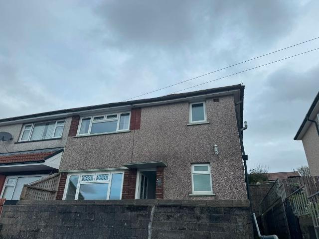 Heol Islwyn, Tonyrefail, Porth CF39, 3 bed terraced house to rent, £1,000 pcm | PrimeLocation