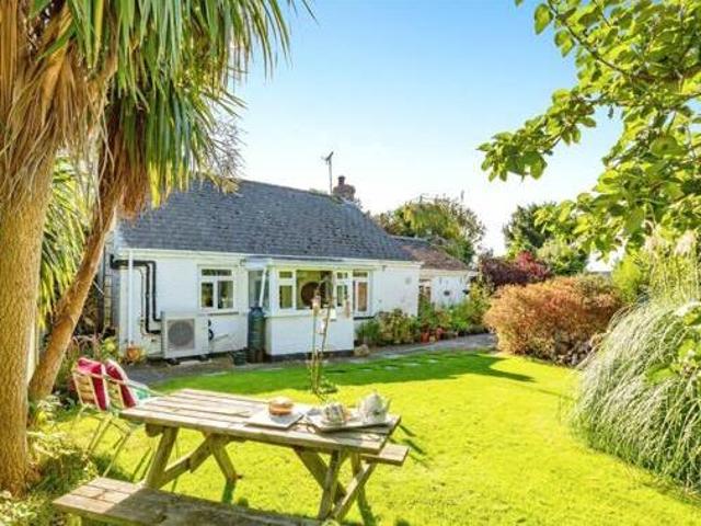Heol Llain Prysg, Llanon, 2 Bedroom Detached