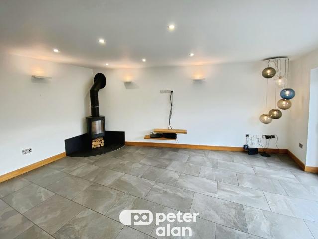 Heol Penrhiw, Mountain Ash CF45, 5 bed property to rent, £1,700 pcm | PrimeLocation