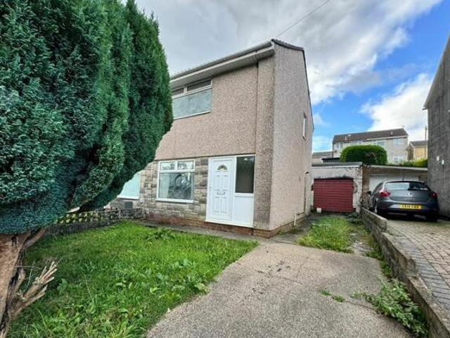 Heol Seward, Beddau, 2 Bedroom Semi detached