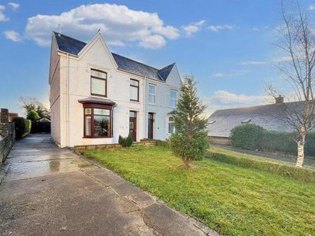 Heol Y Meinciau, Pontyates, 4 Bedroom Semi detached
