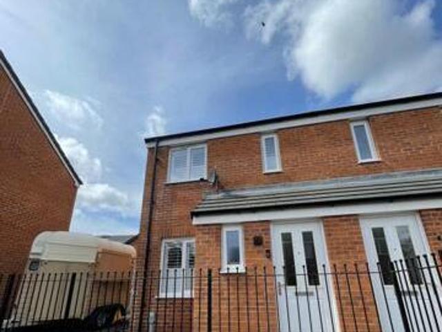 Heol Y Nant, Llanilid, 2 Bedroom End