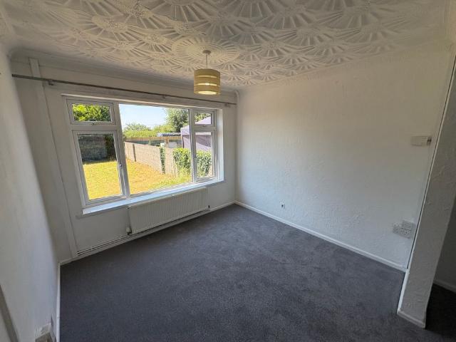 Heol Yr Eos, Penllergaer, Swansea, SA4 9BS