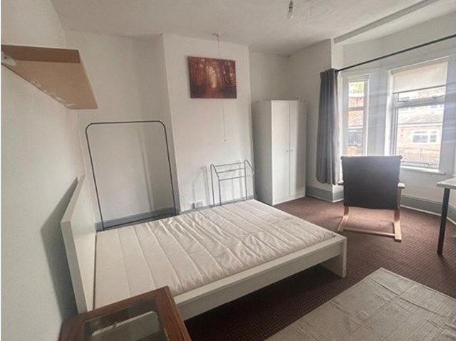 Heath End Road, Nuneaton CV10, Room to rent, £425 pcm | PrimeLocation