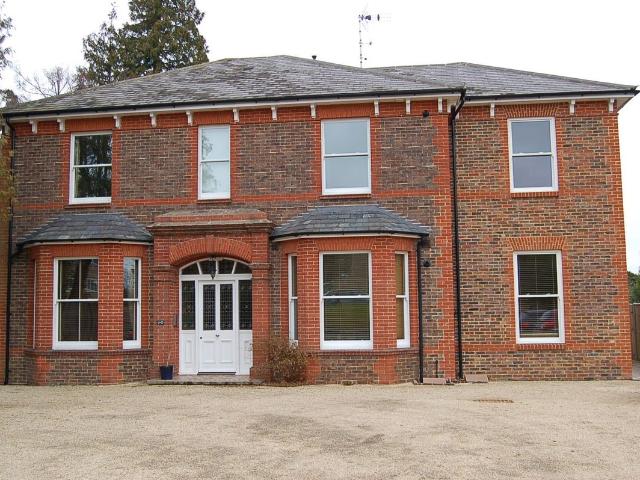 Heath Road, Haywards Heath RH16, 1 bed flat to rent, £995 pcm | PrimeLocation