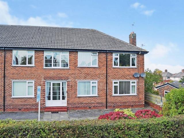 Heath Road, Runcorn WA7, 2 bed flat to rent, £850 pcm | PrimeLocation
