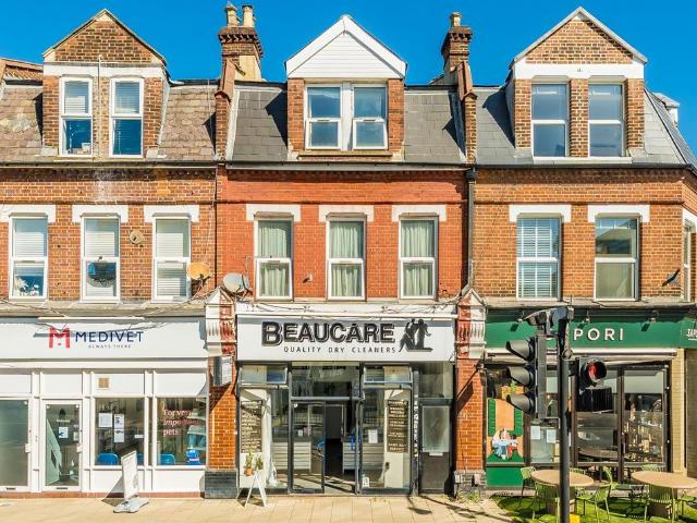 Heath Road, Twickenham TW1, 1 bed flat to rent, £850 pcm | PrimeLocation
