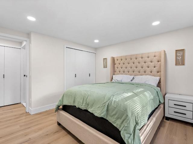 Heathmoore Villas 2 Bedroom Apartment for Rent at 41299 Heathmore Ct, Wayne, MI 48187 Canton