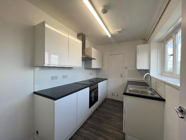 Heathcote Road, Leamington Spa CV31, 2 bed flat to rent, £850 pcm | PrimeLocation
