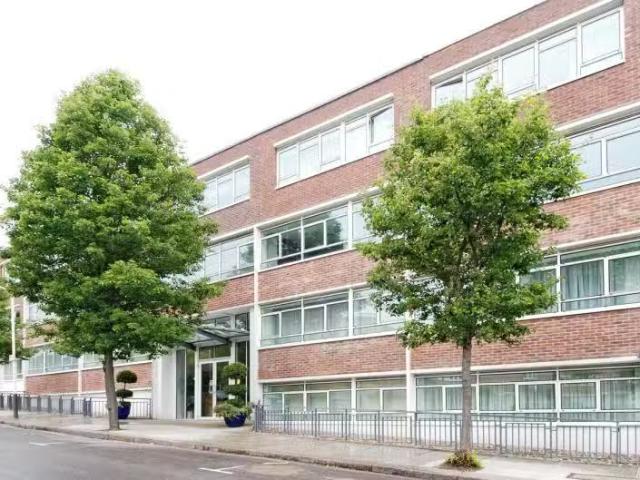 Heathcroft, Ealing, W5 3BF