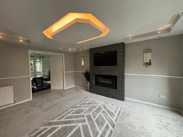 Heather Close, Rotherham S60, 3 bed detached house to rent, £1,350 pcm | PrimeLocation