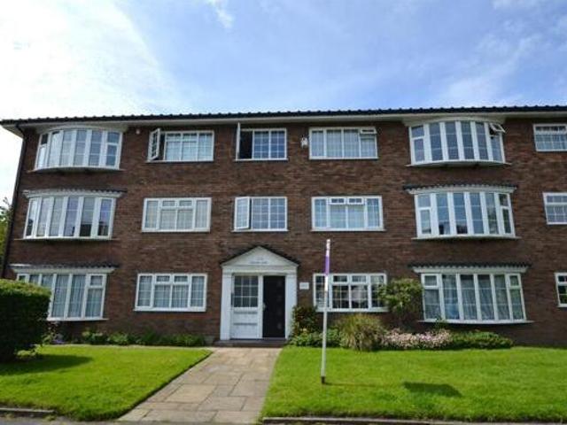 Heather Court, Victoria Grove, 2 Bedroom Apartment