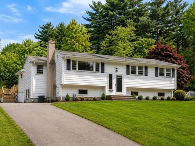 Heather Dr, Norwood, Home For Sale