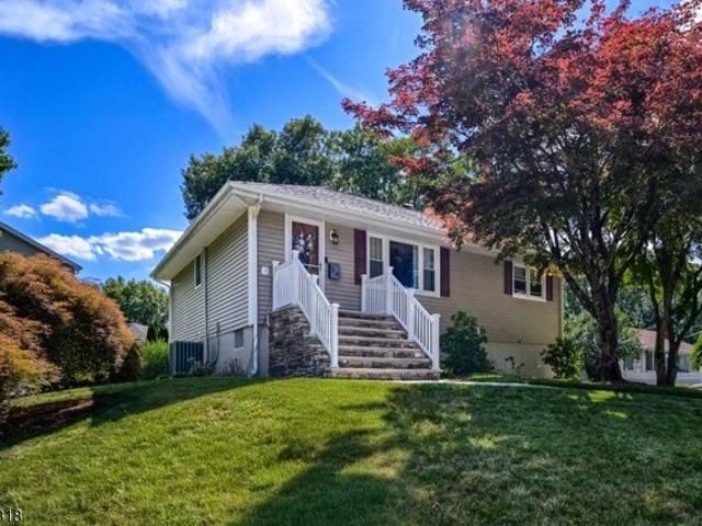 Heather Ln, Bloomingdale, Home For Sale