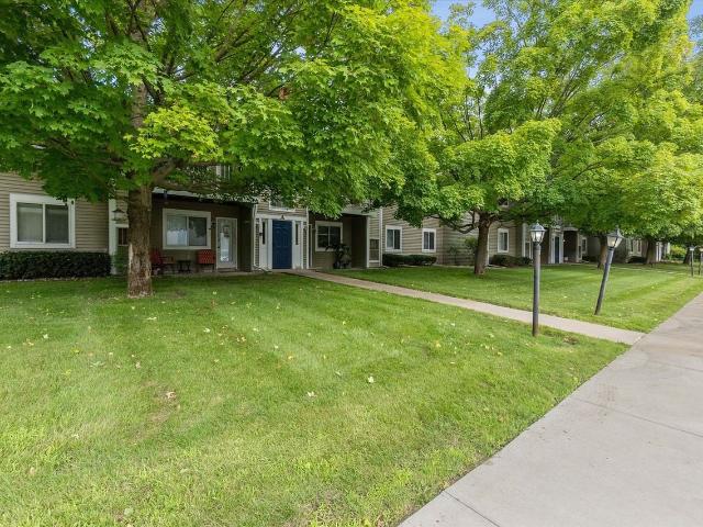 Heather Ridge Apartments 2 Bedroom Apartment for Rent at 504 W Jefferson St, Augusta, MI 49012