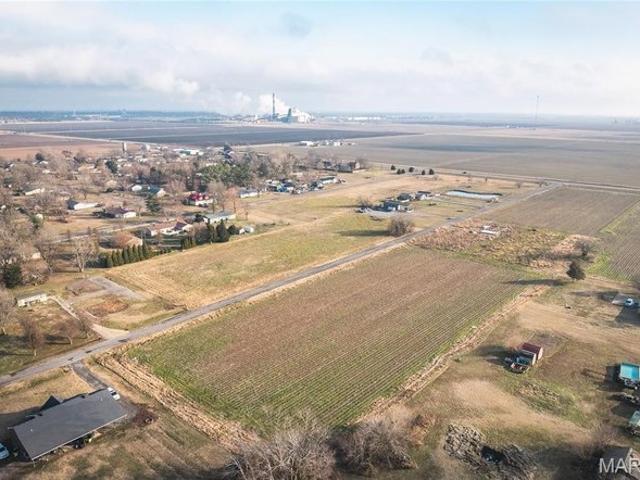 Heathercrest St, Sikeston, MO 63801