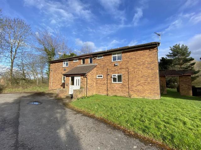 Heatherfield Court, Wilmslow, Cheshire SK9, Studio to rent, £795 pcm | PrimeLocation