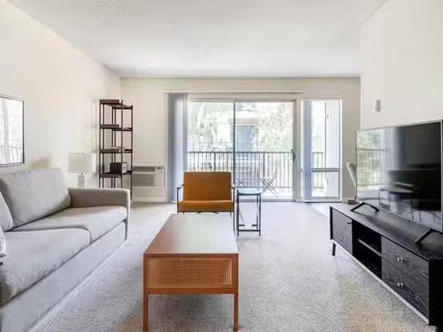Heatherstone, 877 Heatherstone Way, Cuernavaca 1 Bedroom 1.