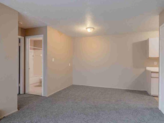Heatherwood Apartments 2 Bedroom Apartment for Rent at 1840 1840, Inkster, MI 48141 Inkster