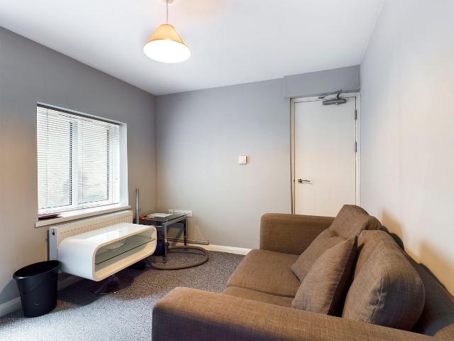 Heathfield, Mount Pleasant, Swansea SA1, 1 bed flat to rent, £750 pcm | PrimeLocation