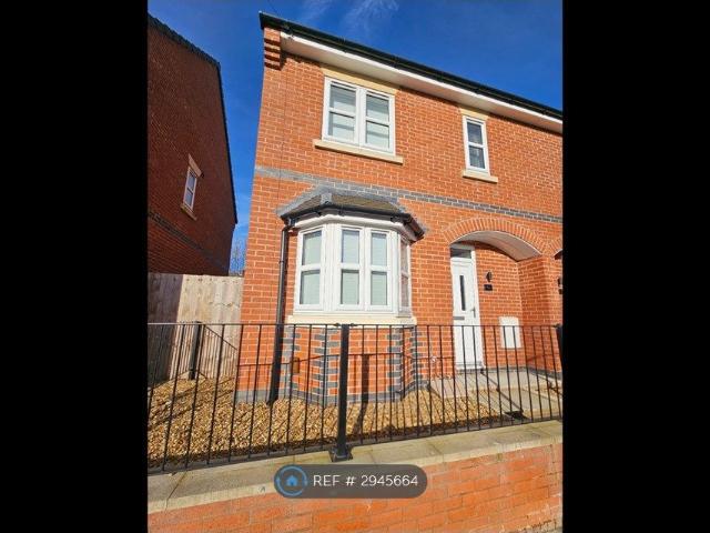Heathfield Avenue, Crewe CW1, 3 bed semi detached house to rent, £1,295 pcm | PrimeLocation